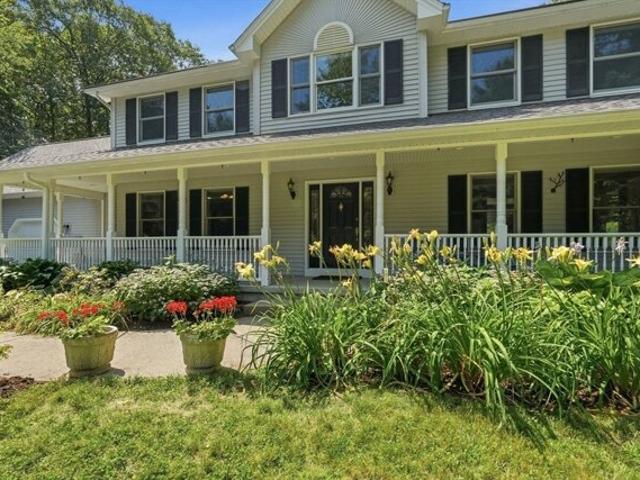 Laurel Hill Rd, Westhampton, Home For Sale