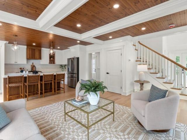 Laurel Ln, Forestdale, Home For Sale