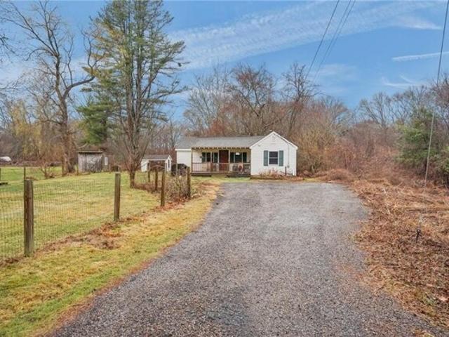 Laurel St, Hopkinton, Home For Sale