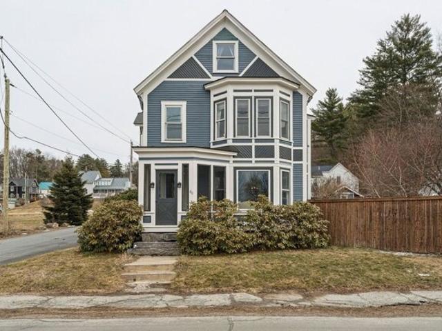 Laurel St, Newport, Home For Sale