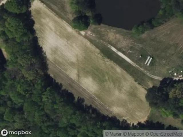 Laurel Pond Way