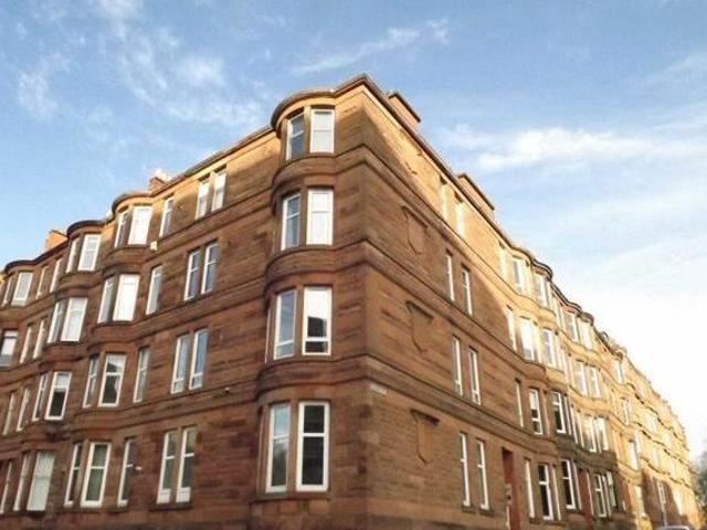 Laurel Place, Thornwood, 2 Bedroom Flat
