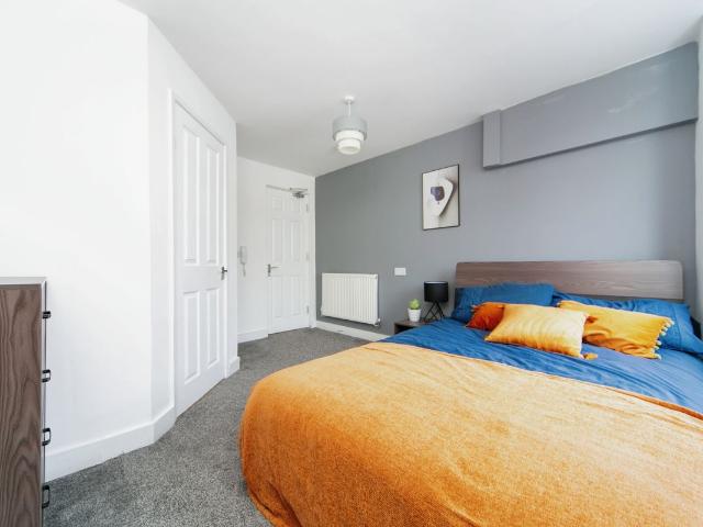 Laurel Road, Birkenhead CH42, Room to rent, £525 pcm | PrimeLocation