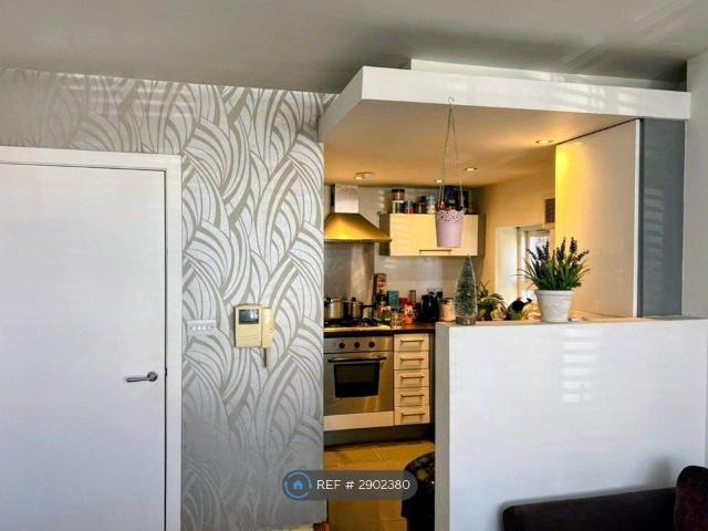 Laurel Road, Liverpool L7, 2 bed flat to rent, £845 pcm | PrimeLocation