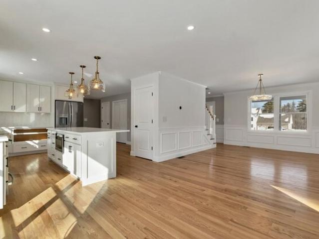 Laurel Rd Unit,hooksett, Home For Sale