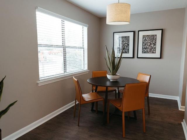 Laurel Ridge Apartments 1 Bedroom Apartment for Rent at 4715 Bonny Oaks Dr, Chattanooga, TN 37416 Bonny Oaks Highway 58