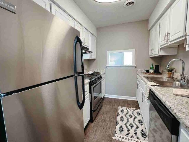 Laurel Ridge Apartments 1 Bedroom Apartment for Rent at 4715 Bonny Oaks Dr, Chattanooga, TN 37416 Bonny Oaks Highway 58