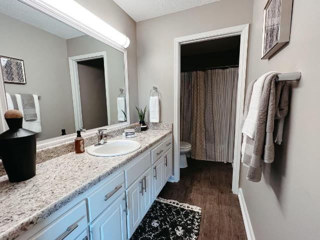 Laurel Ridge Apartments 1 Bedroom Apartment for Rent at 4715 Bonny Oaks Dr, Chattanooga, TN 37416 Bonny Oaks Highway 58