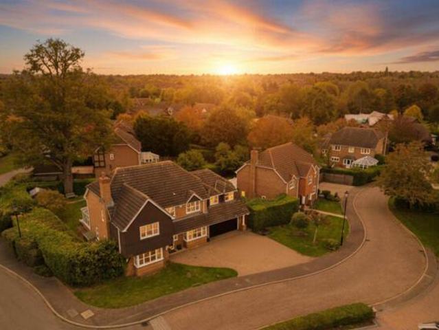 Laurel Valley, Collingtree Park, 5 Bedroom Detached