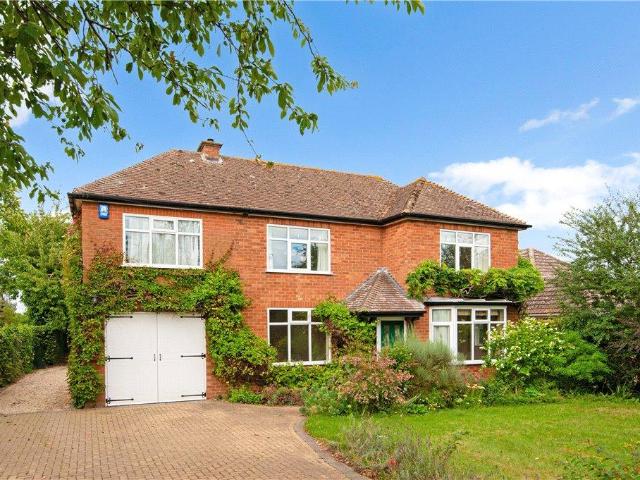 Laurels Road, Offenham, Evesham, WR11 4 bed detached house to rent £1,950 pcm £450 pw