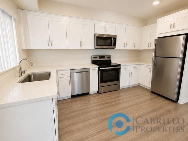 Lauretta Landing 2 Bedroom Apartment for Rent at 5526 Lauretta St, San Diego, CA 92110 Morena