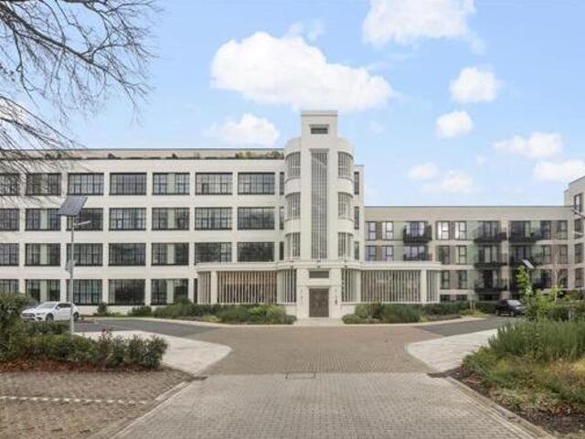 Laurina Apartments, Carnation Gardens, 2 Bedroom Apartment