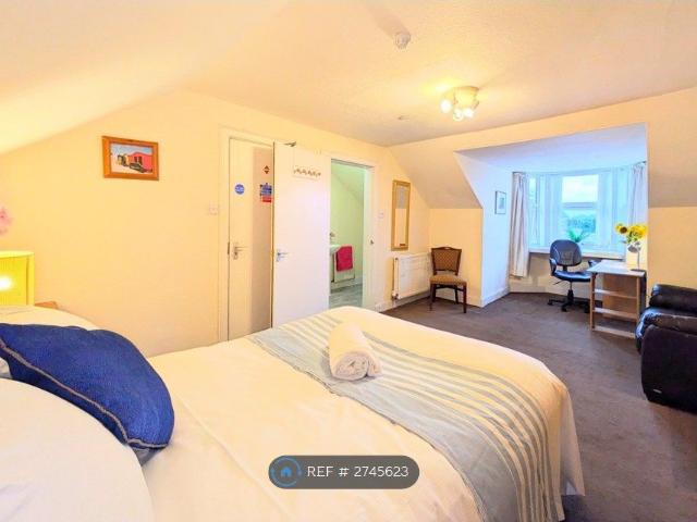 Laurieknowe, Dumfries DG2, Room to rent, £620 pcm | PrimeLocation