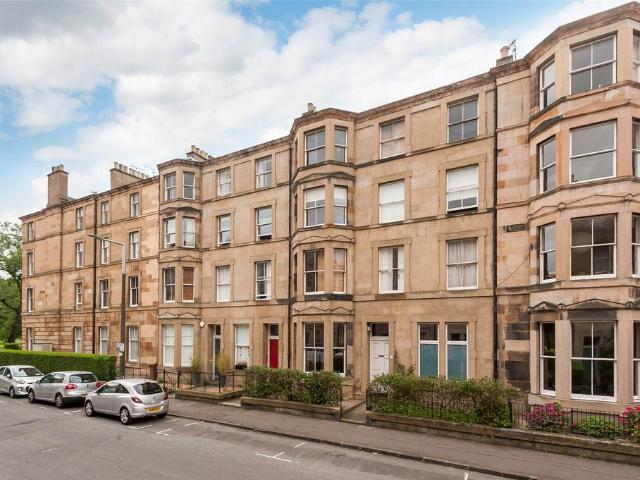Lauriston Gardens, Edinburgh 3 bed apartment to rent £2,400 pcm £554 pw