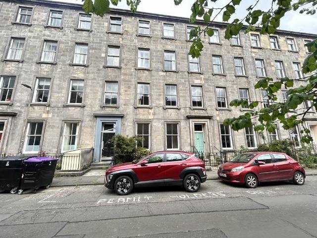Lauriston Park, Central, Edinburgh, EH3 5 bed flat to rent £3,950 pcm £912 pw