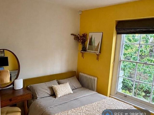 Lauriston Road, London, E9 1 bed in a house share to rent £1,189 pcm £274 pw