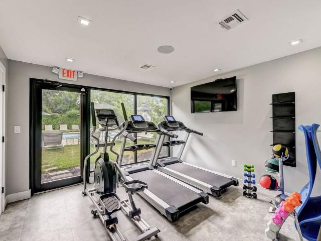 Lavana Falls Apartments 1 Bedroom Apartment for Rent at 7200 Marion Ave, Levittown, PA 19055 Junewood