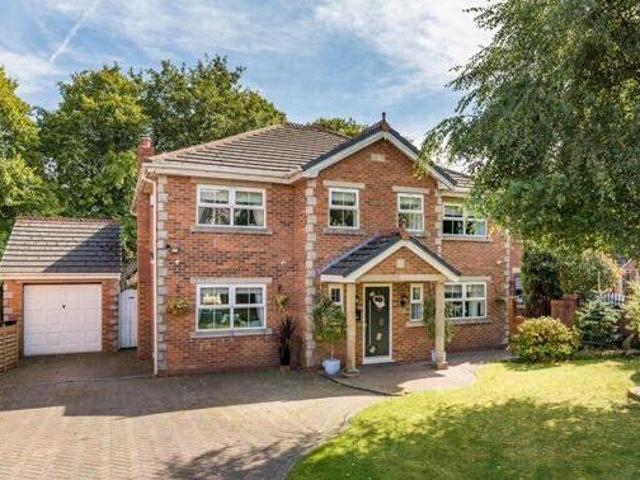 Lavender Walk, Ashton in makerfield, 5 Bedroom Detached
