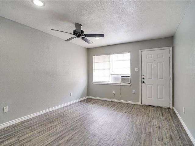 Lavender Apartments 2 Bedroom Apartment for Rent at 5117 Lavender St, Houston, TX 77026 Kashmere Gardens