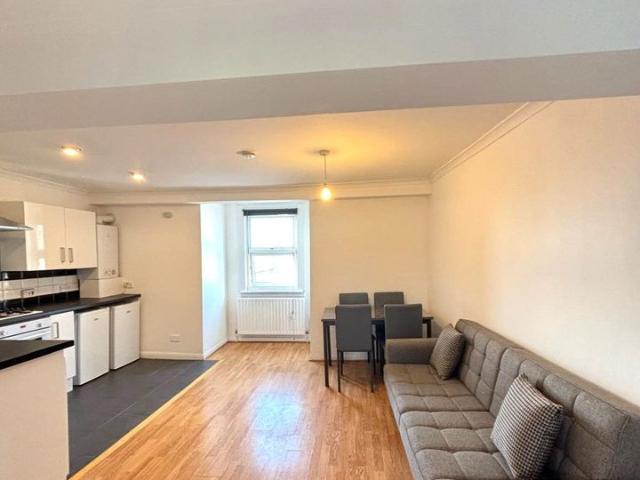 Lavender Hill, London SW11, 1 bed flat to rent, £1,700 pcm | PrimeLocation