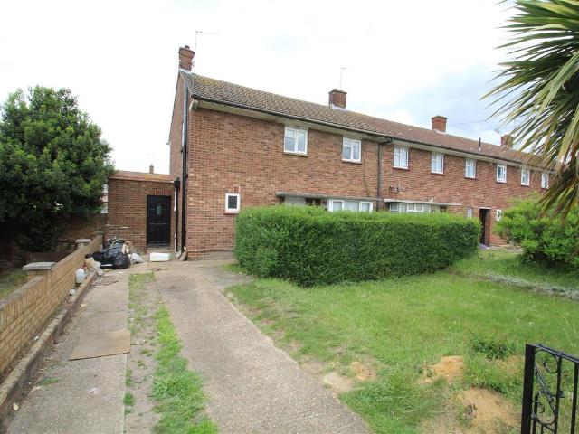 Lavender Rise, West Drayton UB7, 4 bed property to rent, £2,400 pcm | PrimeLocation