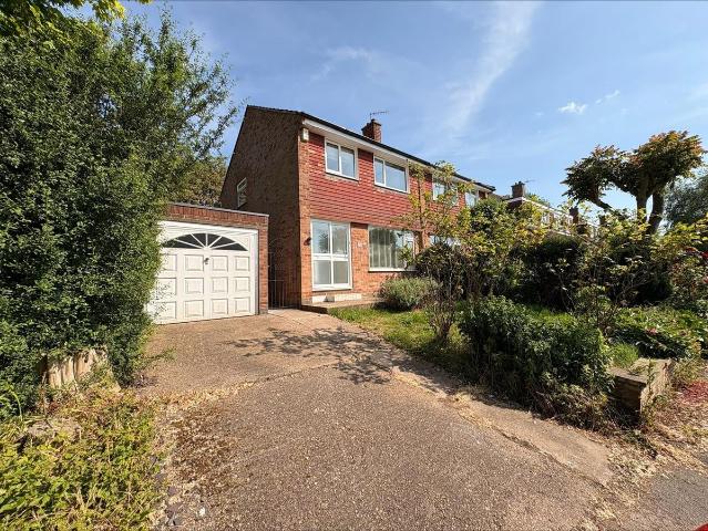 Laver Close, Arnold, Nottingham NG5, 3 bed semi detached house to rent, £1,250 pcm | PrimeLocation