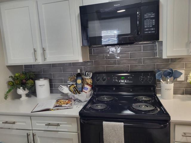 Lavera at Lake Highlands 2 Bedroom Apartment for Rent at 9842 Audelia Rd, Dallas, TX 75238 Lake Highlands