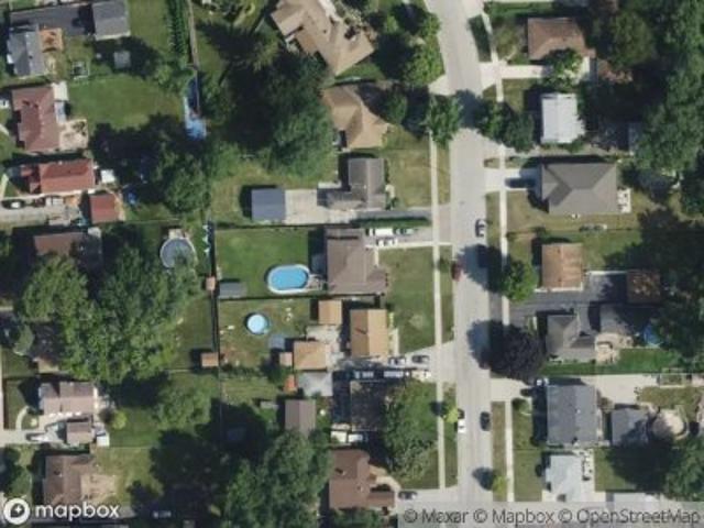 Lavergne Ave