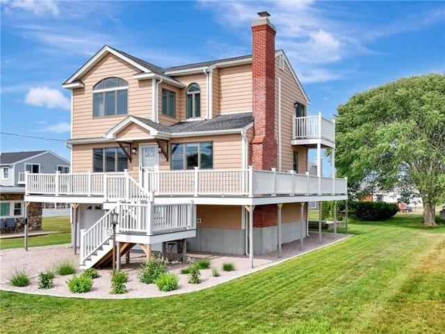 Lawton Ave, Westerly, Home For Sale