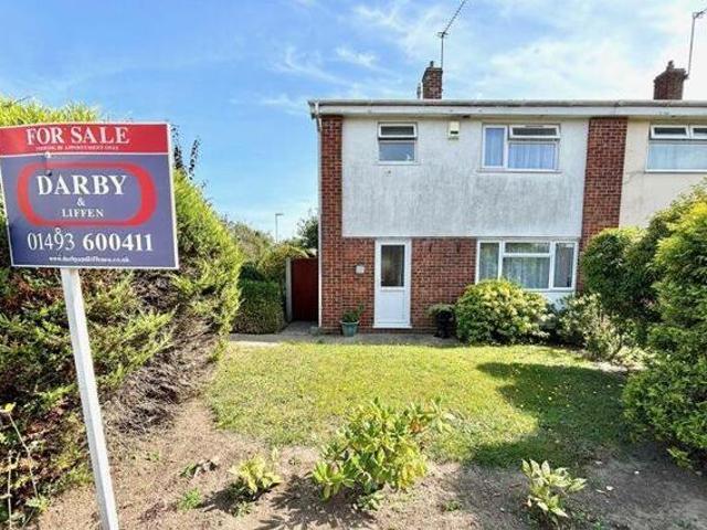 Lawyer Corys, Gorleston, 3 Bedroom Semi detached