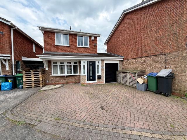 Law Close, Tividale, Oldbury B69, 3 bed link detached house to rent, £1,300 pcm | PrimeLocation