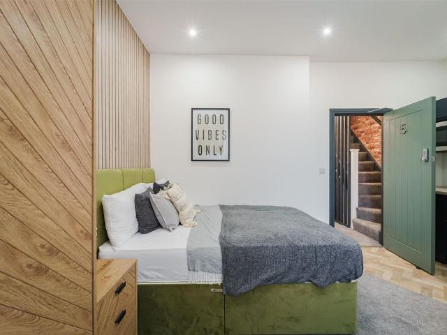 Lawford Road, Rugby CV21, Room to rent, £775 pcm | PrimeLocation