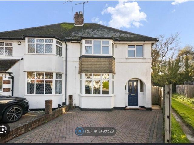 Lawn Close, Ruislip HA4, 3 bed semi detached house to rent, £2,500 pcm | PrimeLocation