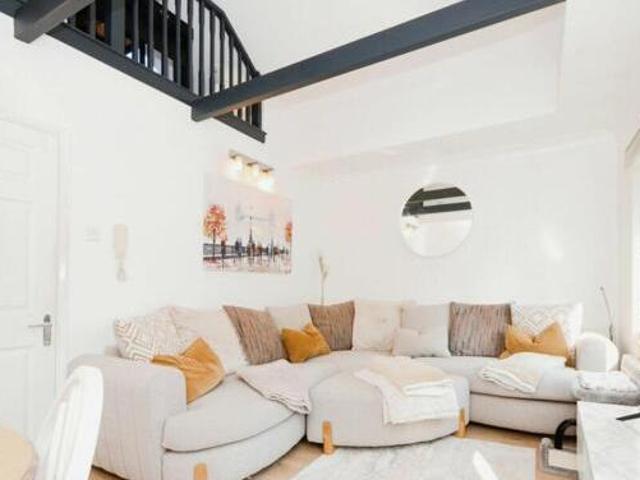 Lawn Lane, Hemel Hempstead, 2 Bedroom Apartment