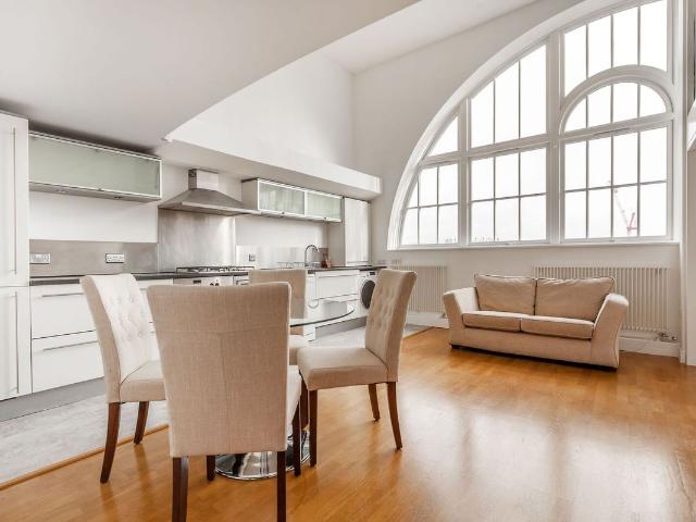 Lawn Lane, Vauxhall, London SW8, 2 bed flat to rent, £3,250 pcm | PrimeLocation
