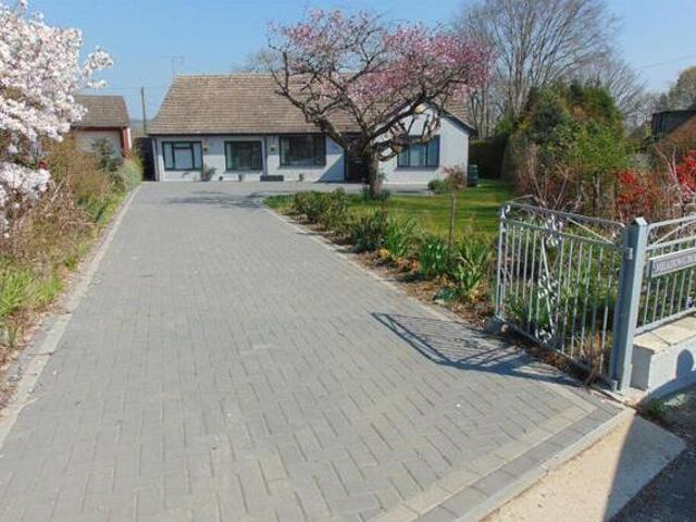 Lawn Road, Ashleworth, 4 Bedroom Detached
