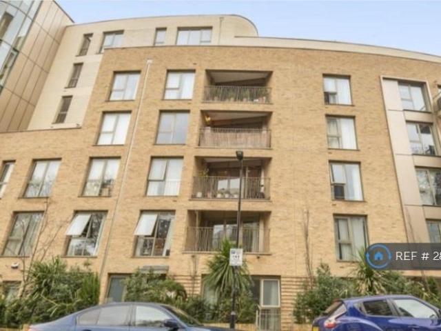 Lawn Road, London, NW3 2 bed flat to rent £3,350 pcm £773 pw