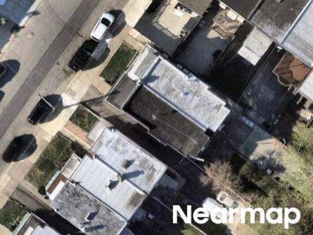 Lawndale Ave