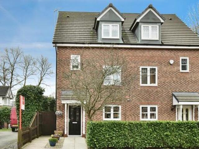 Lawnhurst Avenue, Wythenshawe, 4 Bedroom Semi detached
