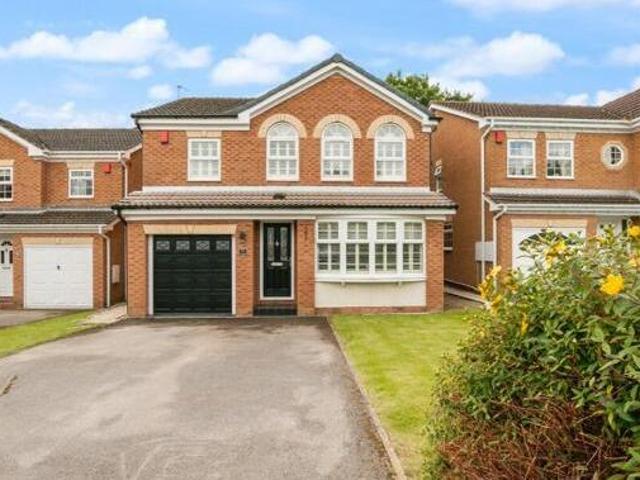 Lawns Court, Carr Gate, 4 Bedroom Detached