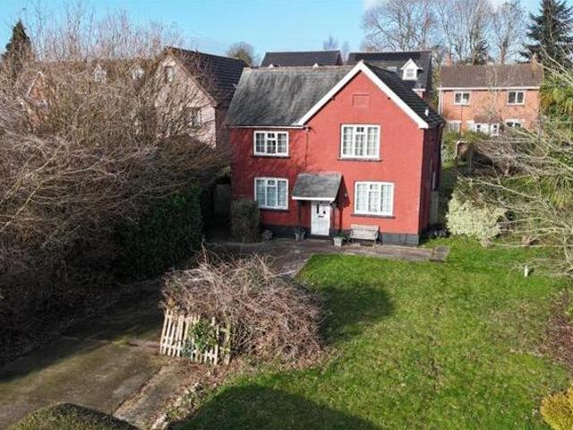 Lawrence Crescent, Caerwent, 3 Bedroom Detached
