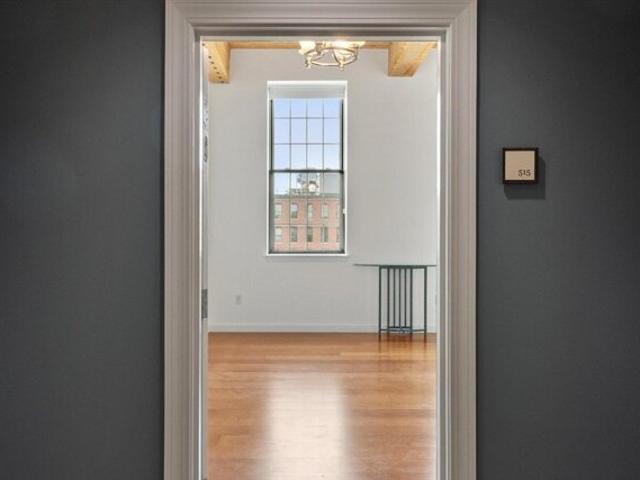 Lawrence Dr Apt,lowell, Condo For Sale