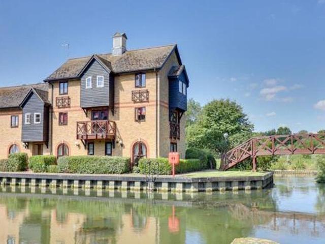 Lawrence Moorings, Sawbridgeworth, 2 Bedroom Apartment
