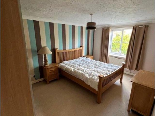 Lawrence Moorings, Sawbridgeworth CM21, 2 bed flat to rent, £1,425 pcm | PrimeLocation