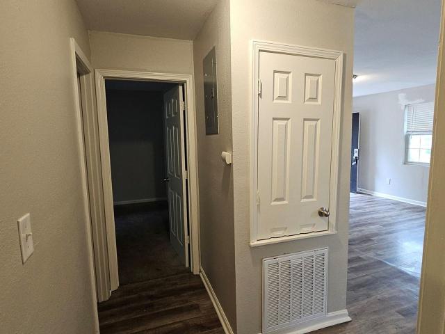 Lawrence Rd 227 229 Duplex 2 Bedroom Apartment for Rent at 227/229 Lawrence Road, Jackson, MS 39206