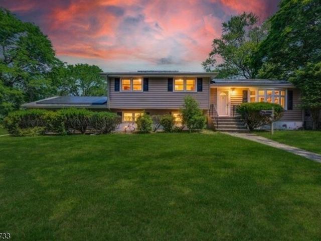 Lawrence Rd, Wayne, Home For Sale