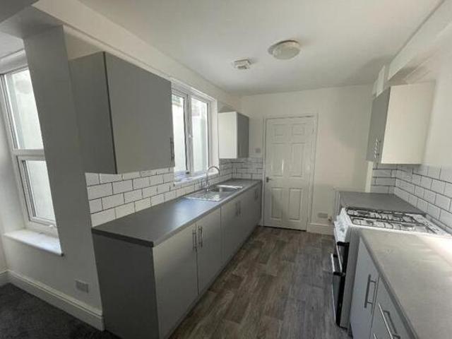 Lawrence Road, Southsea, 1 Bedroom Ground