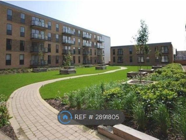 Lawrie House, London SW19, 2 bed flat to rent, £2,050 pcm | PrimeLocation