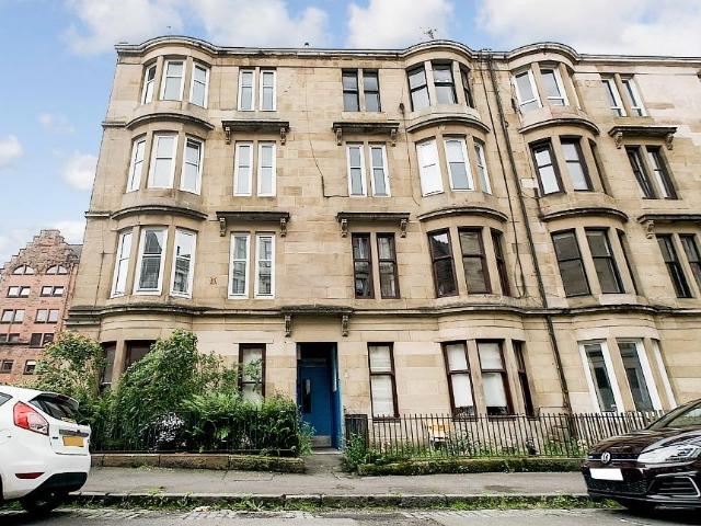 Lawrie Street, Glasgow, G11 2 bed flat to rent £1,375 pcm £317 pw