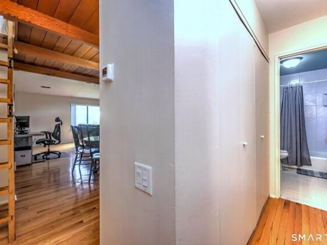 Lawson Ln Unit,ridgefield, Condo For Sale